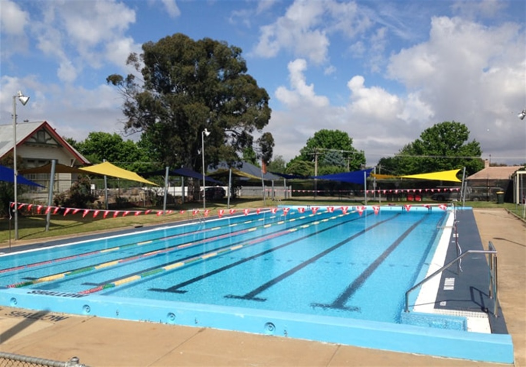 Mansfield Swimming Pool - Mansfield Shire Council